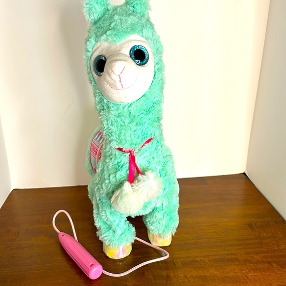 Animatronics | Toys | Animated Walking Dancing Plush Llama | Poshmark